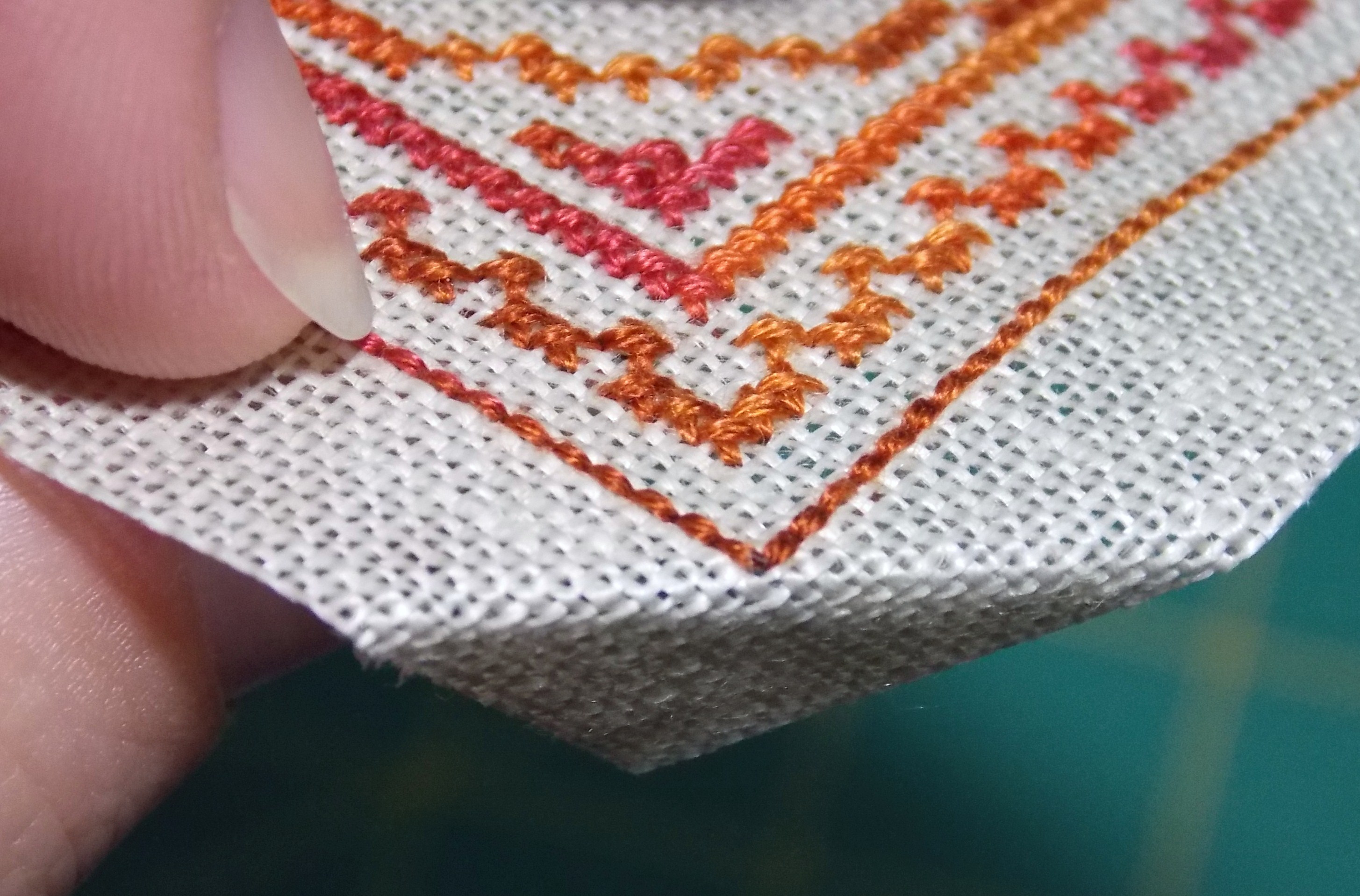 Scissor Fob Tutorial #3 (with whip-stitch edging) – Feather Stitching