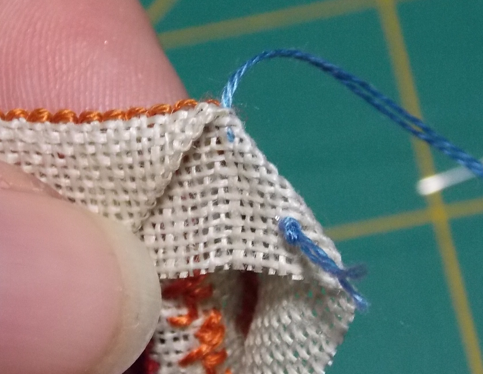 Scissor Fob Tutorial #3 (with whip-stitch edging) – Feather Stitching